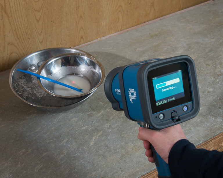 Handheld Raman Spectrometer - Pendar X10